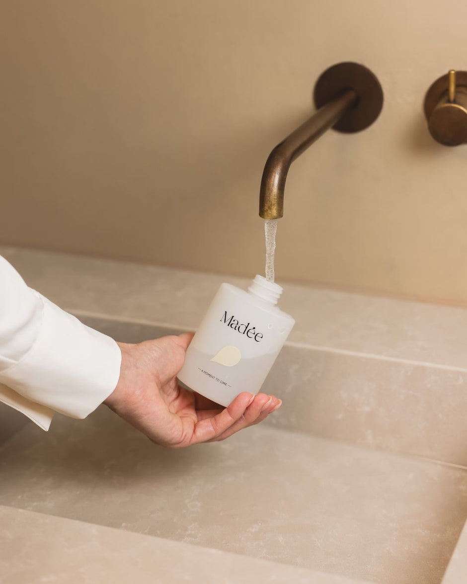 Madée | Luxury beauty products in powder form